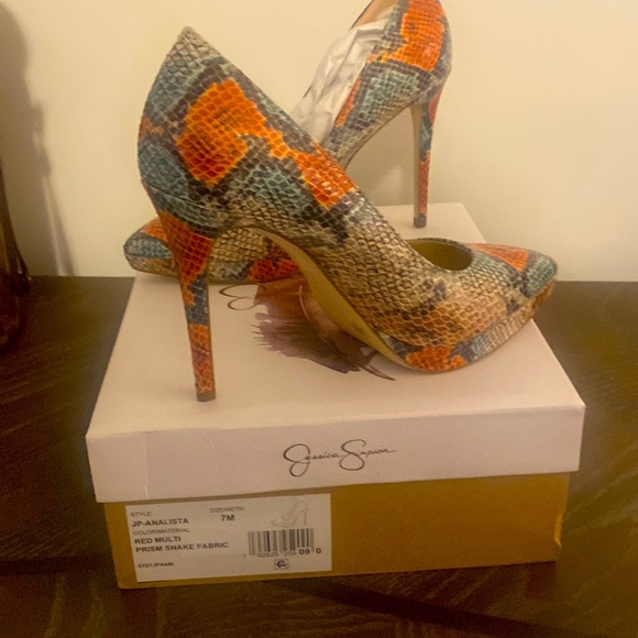 Jessica Simpson | Shoes | Red Multi Prism Snake Fabric | Poshmark